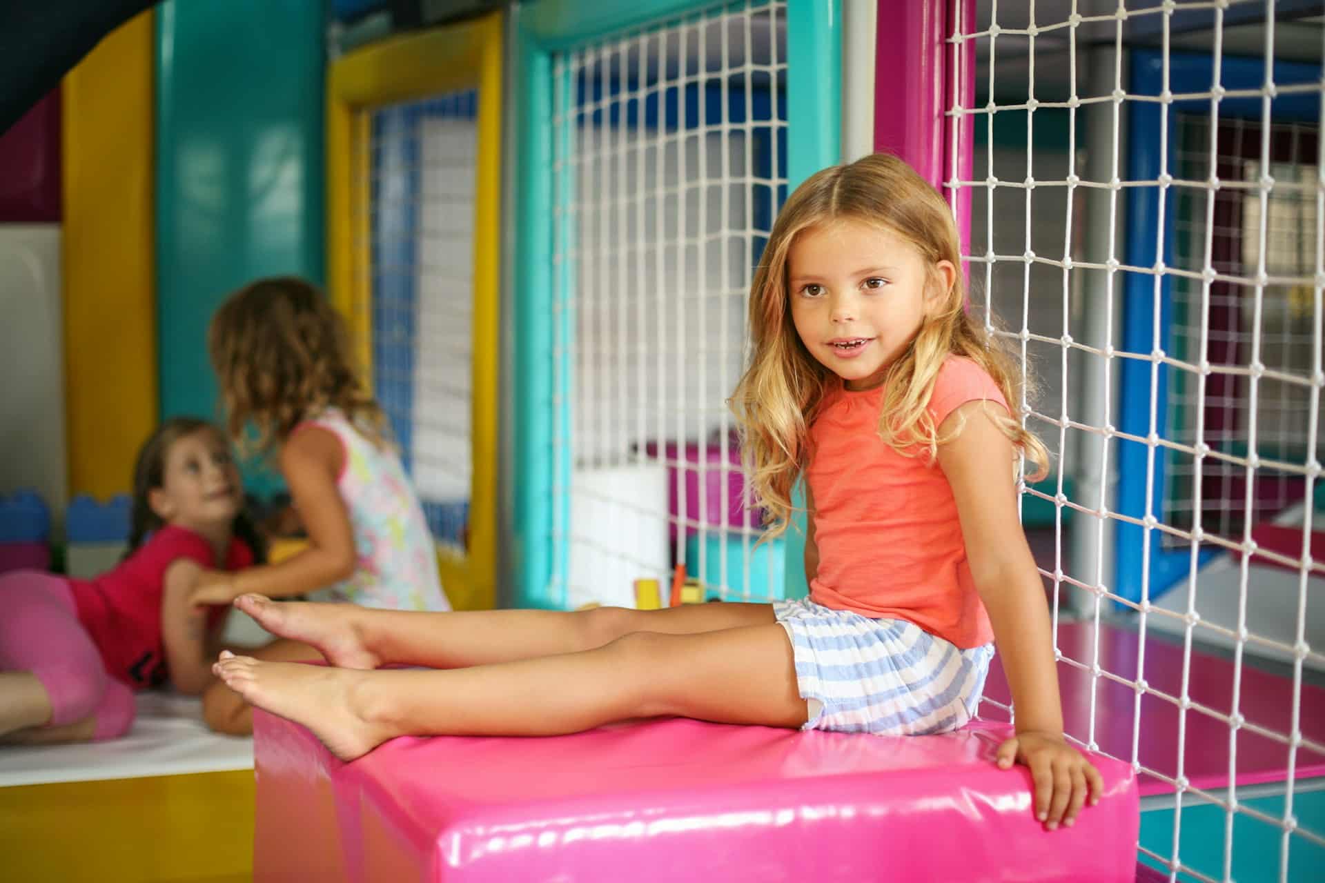 What To Pack For Long Indoor Play Sessions - Ready, Set, Fun!